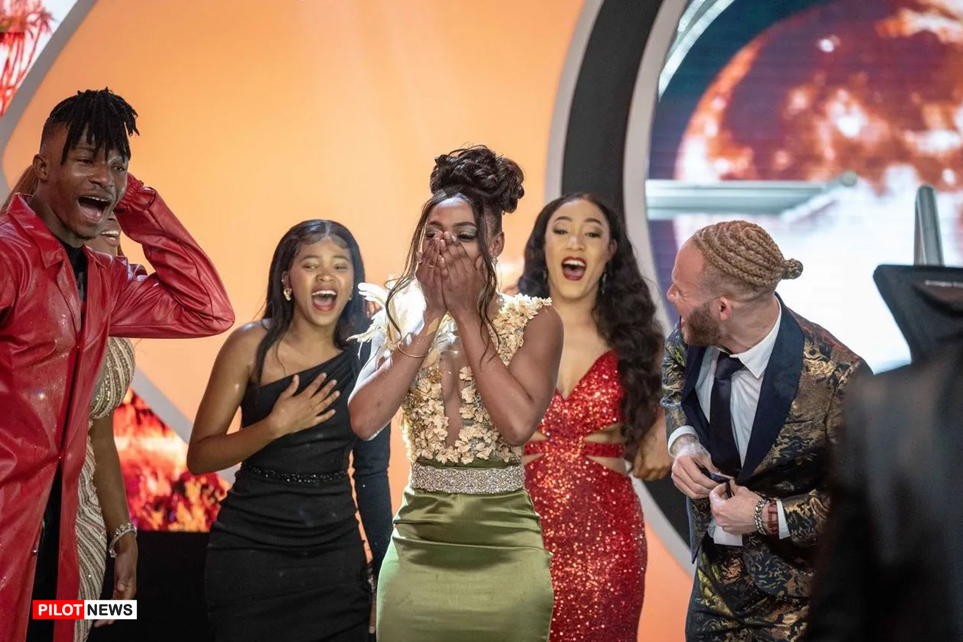 Khosi wins the $100,000 BBTitans grand prize as the show ends